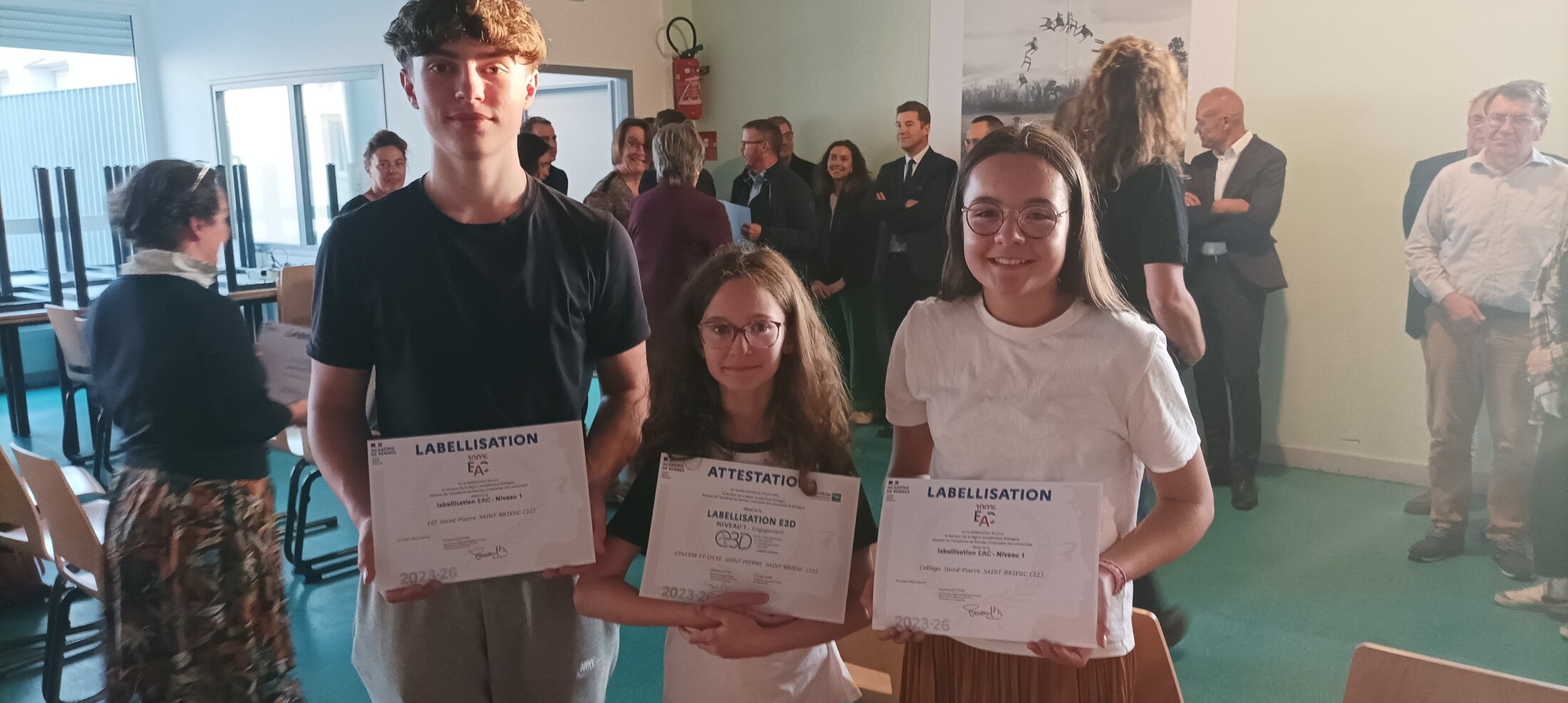 Récompense pour l'Établissement : Labels EDD et EAC pour son Engagement